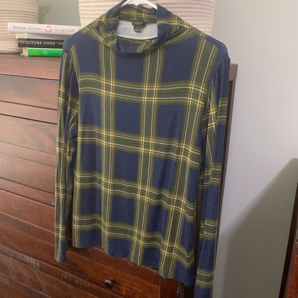 Ann Taylor Factory | Tops | Plaid Turtleneck | Poshmark